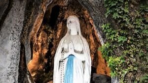 Feb. 11 OUR LADY OF LOURDES: THE APPARITIONS. - Catholics Striving For ...